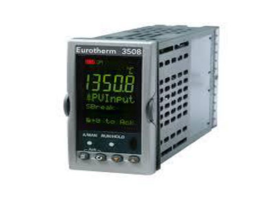 How Does A Temperature Controller Manage Cooling Processes?